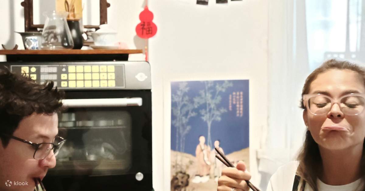 Bánh bao áp chảo bò cà ri (có sẵn tiếng Trung, tiếng Anh và tiếng Nhật) - Klook Việt Nam